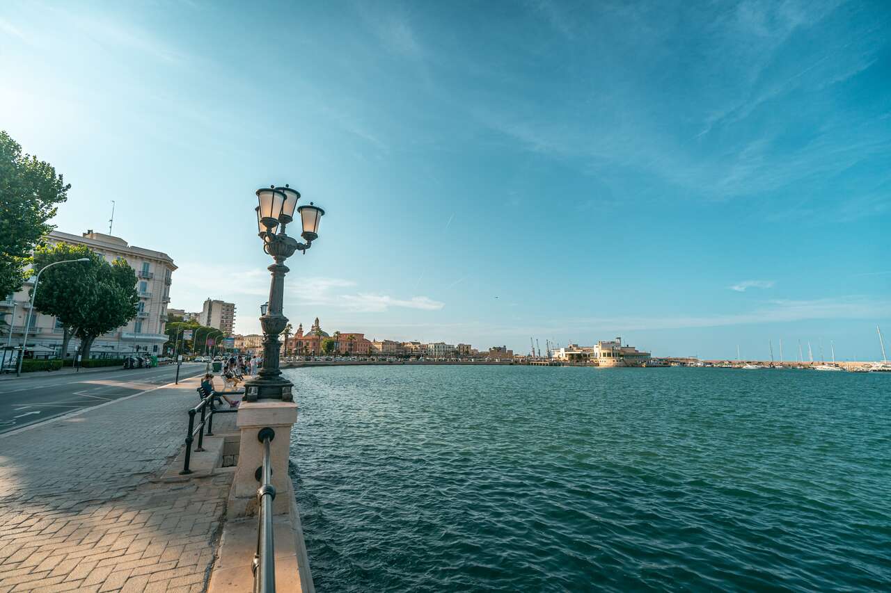 Bari Shopping Tour: iscrizioni aperte - ITALIA ECONOMY